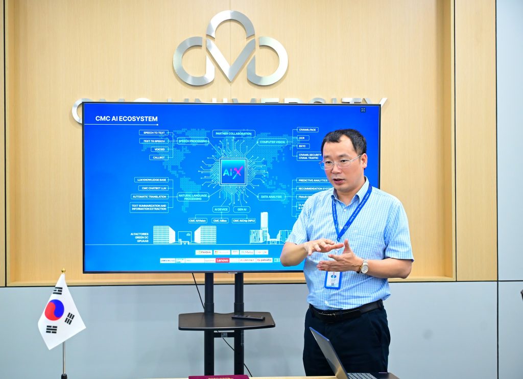 Trường Đại học CMC ký kết Biên bản ghi nhớ (MOU) với Đại học Ngoại ngữ ...